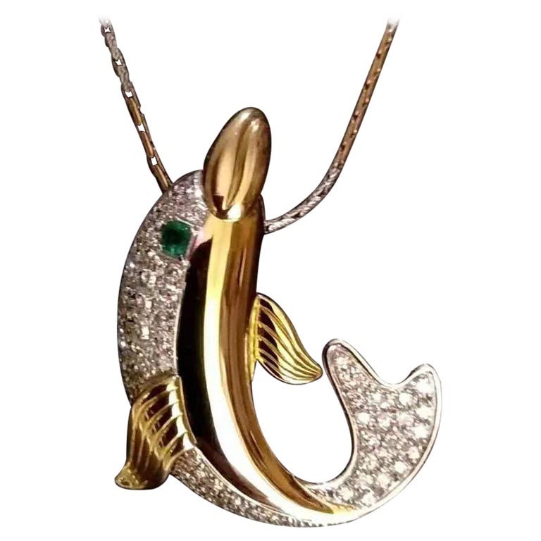 1.14CTS Diamond, Emerald PT900 18 Karat Gold Brooches and Necklace 2 in ...