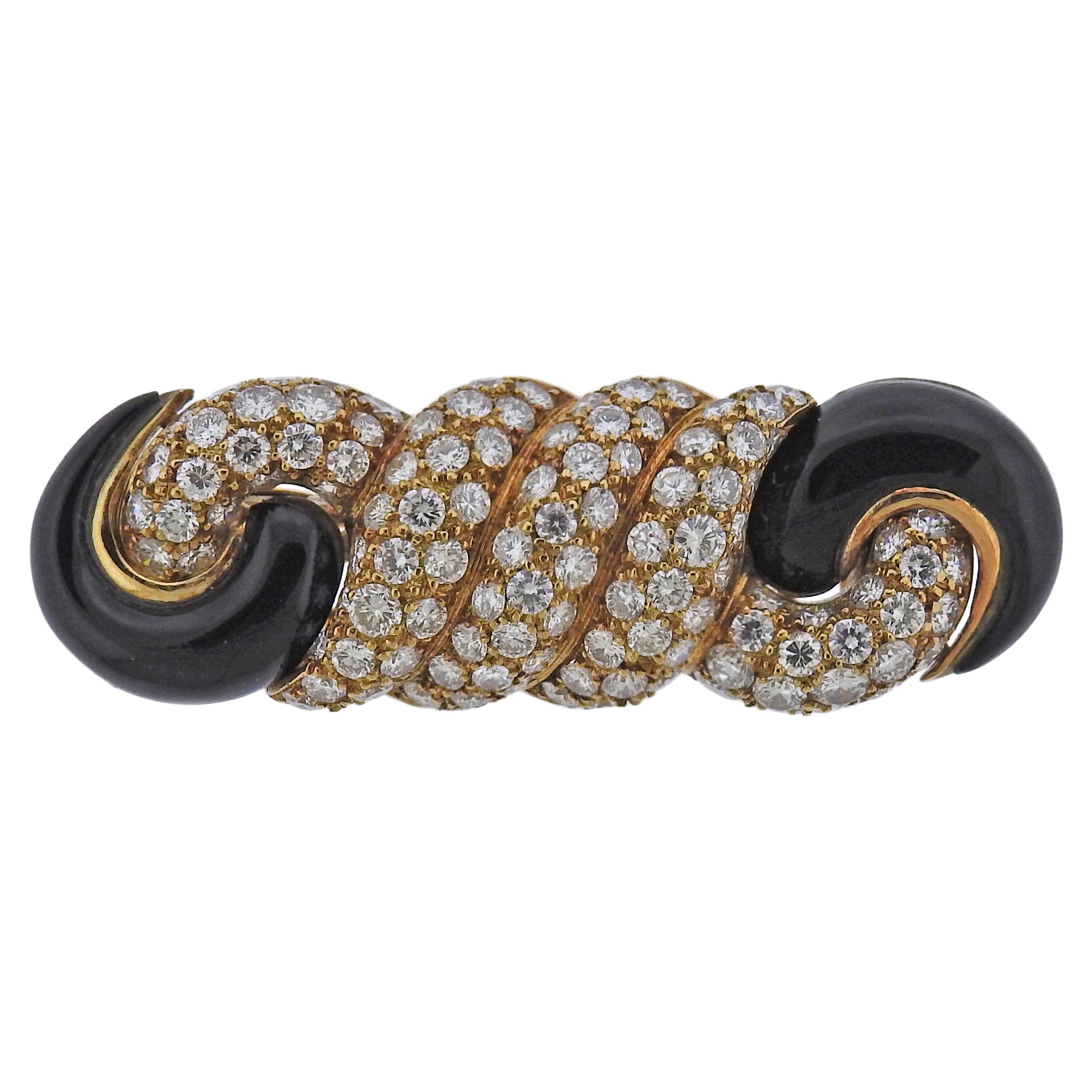 Bulgari Lion Gold Brooch at 1stDibs