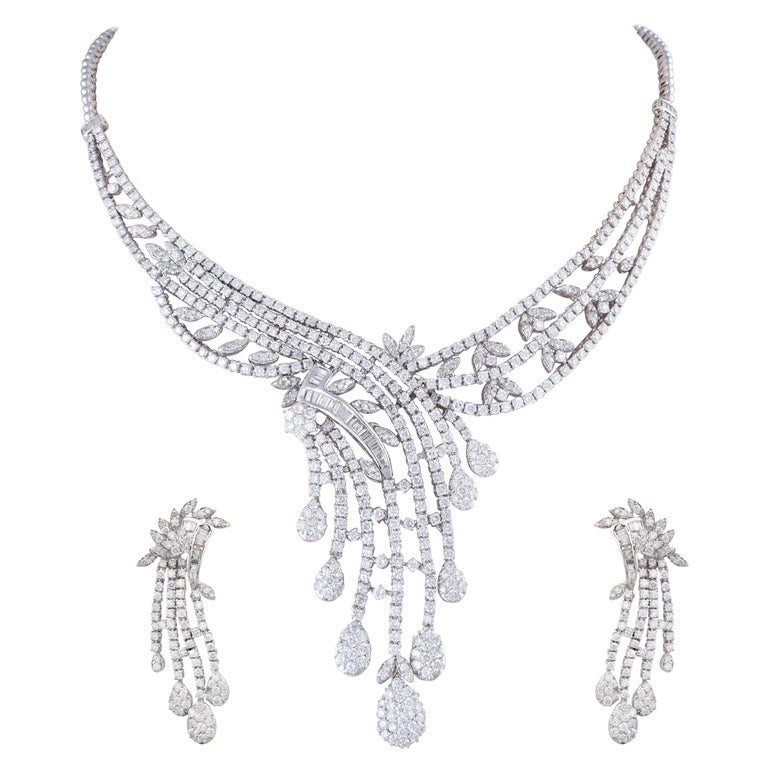 Diamond gold Set For Sale at 1stDibs