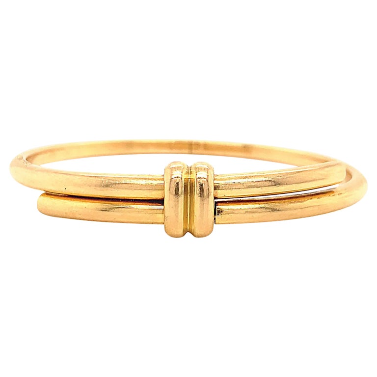 Vintage French Chaumet 18K Gold Bangle For Sale at 1stDibs