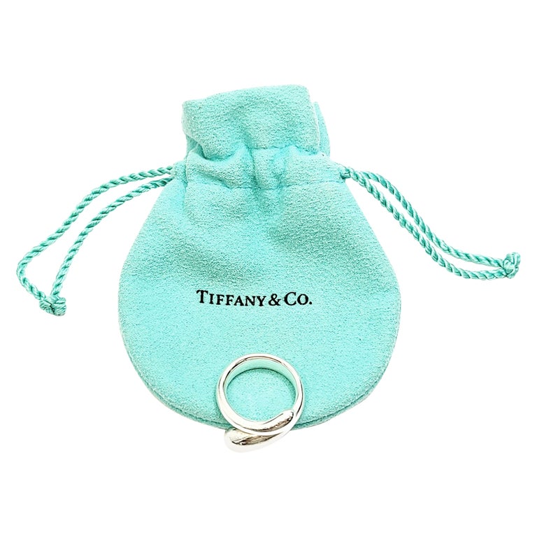 Tiffany and Co. Elsa Peretti Sterling Silver Teardrop Ring with Pouch at 1stDibs