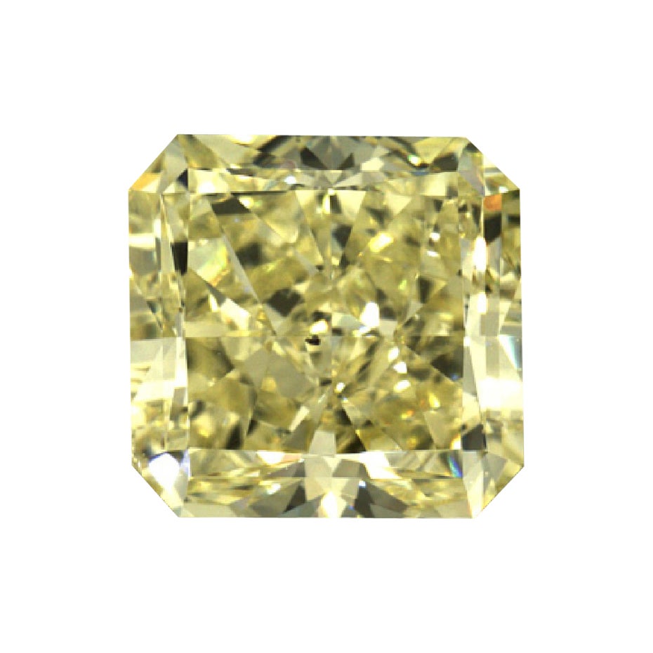 GIA Certified 3.56 Carat Radiant Fancy Yellow Diamond For Sale at ...