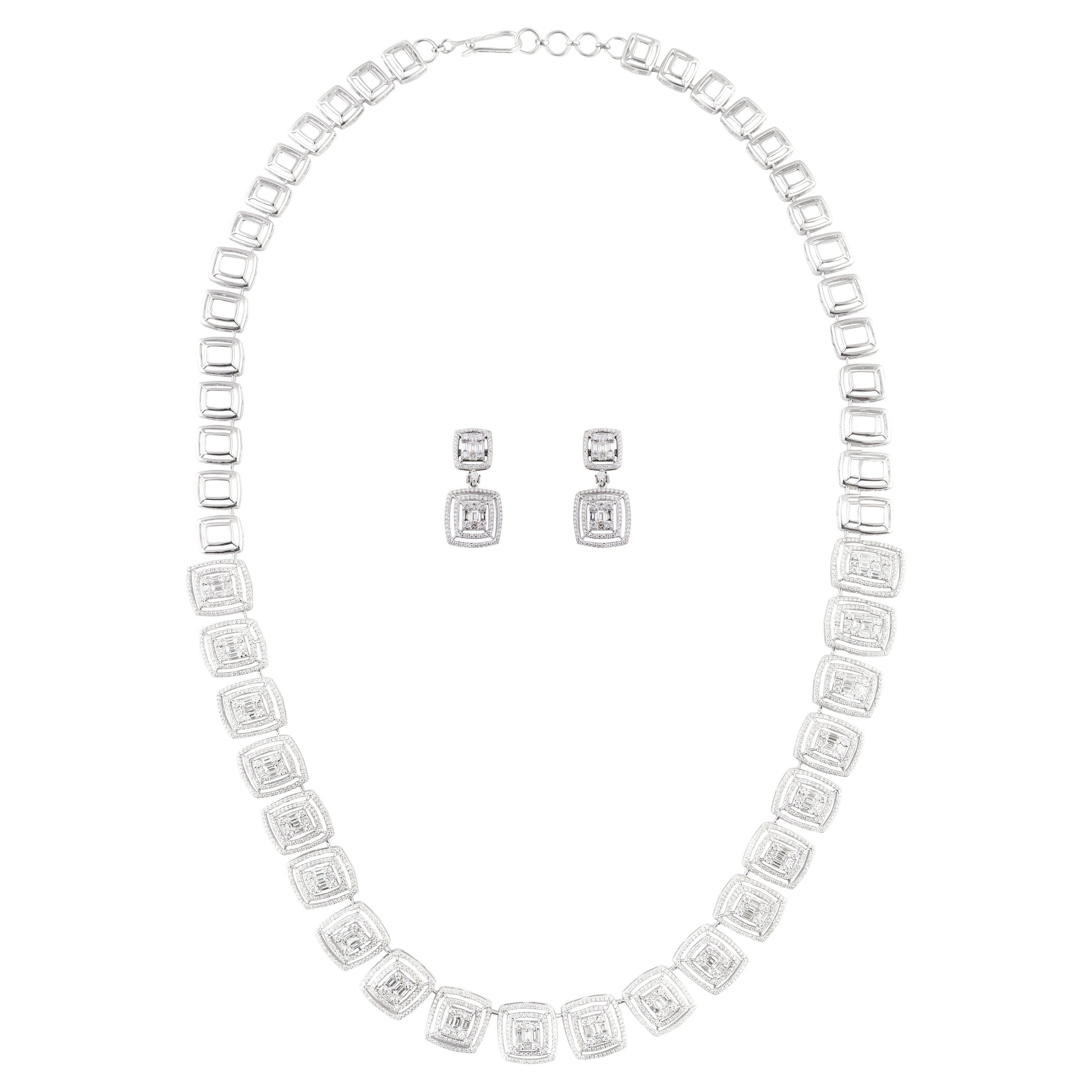 Victorian Hardstone Gold Bulla Locket at 1stDibs