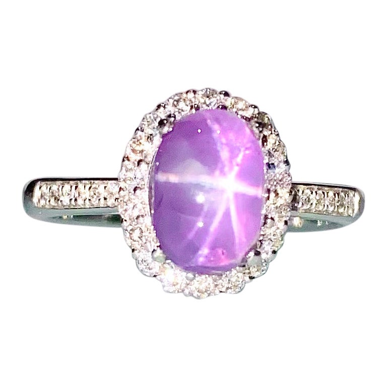 2.42 Ct Purple Star Sapphire and Diamond Ring in 18k White Gold at 1stDibs
