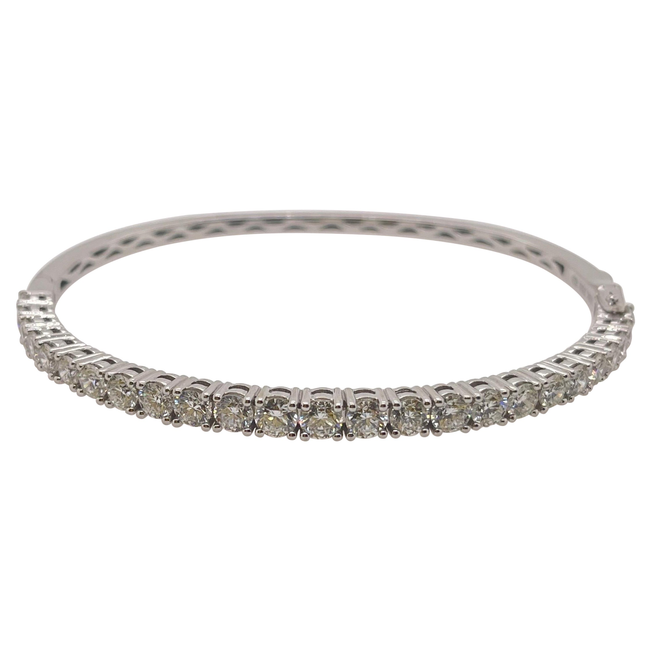 Set of Diamond and Gold Bangles For Sale at 1stDibs