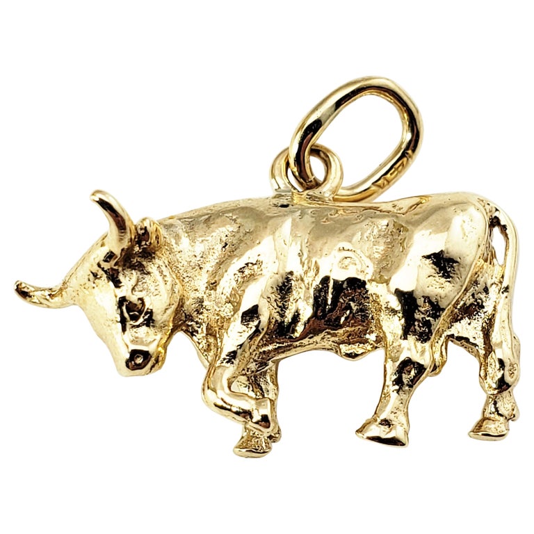 14 Karat Yellow Gold Bull Charm at 1stDibs
