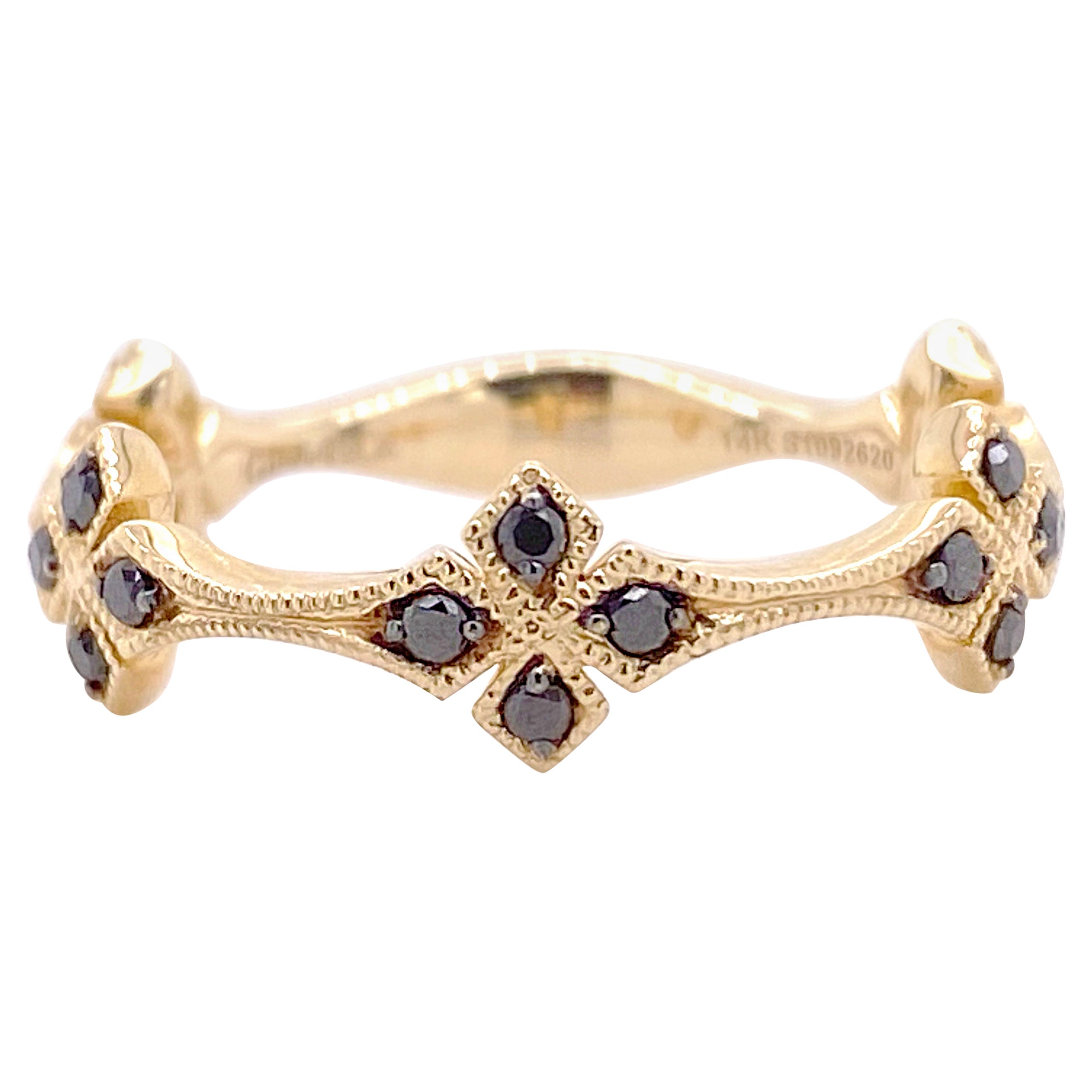 Chanel Diamond Four Leaf Clover Yellow Gold Band Ring For Sale at ...