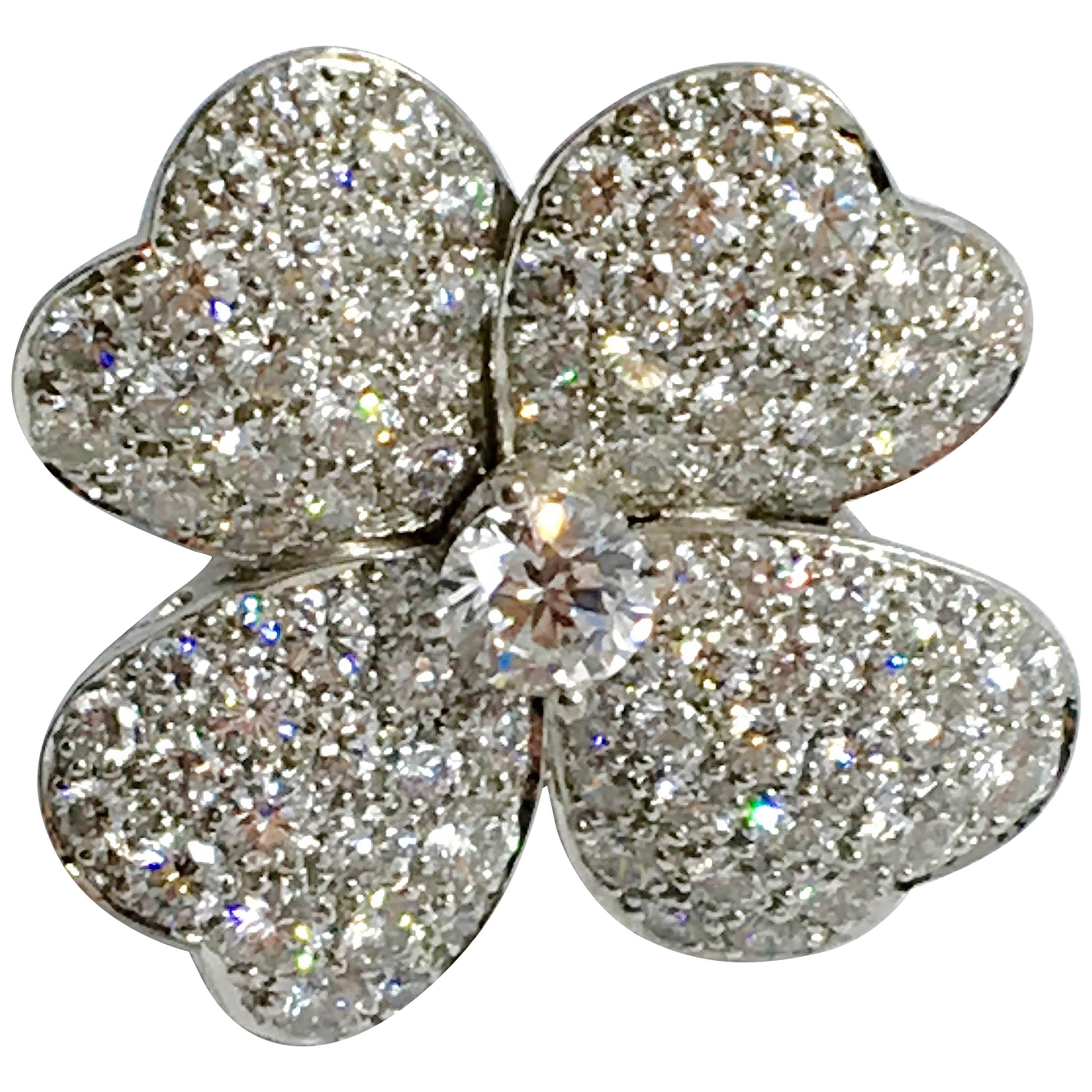 Van Cleef and Arpels Diamond Gold Large Cosmos Ring at 1stDibs