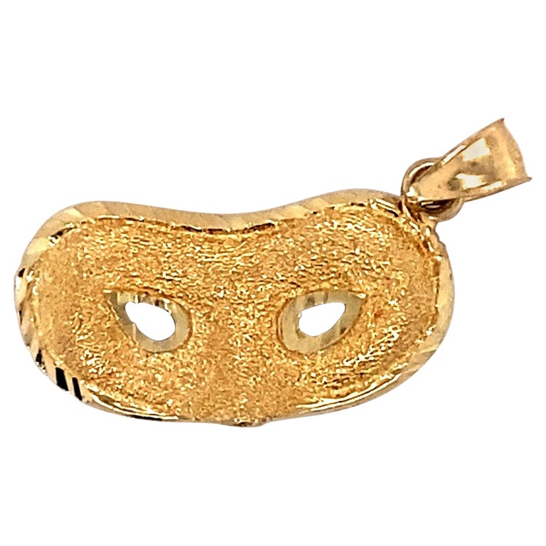 Masquerade Mask Charm in 14 Karat Gold For Sale at 1stDibs
