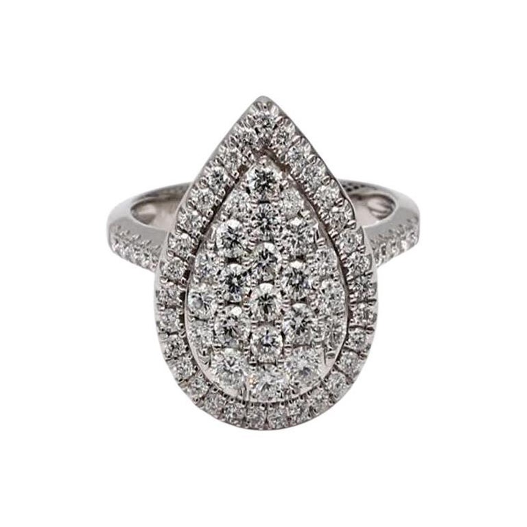 Exquisite Diamond Cocktail Ring For Sale at 1stDibs