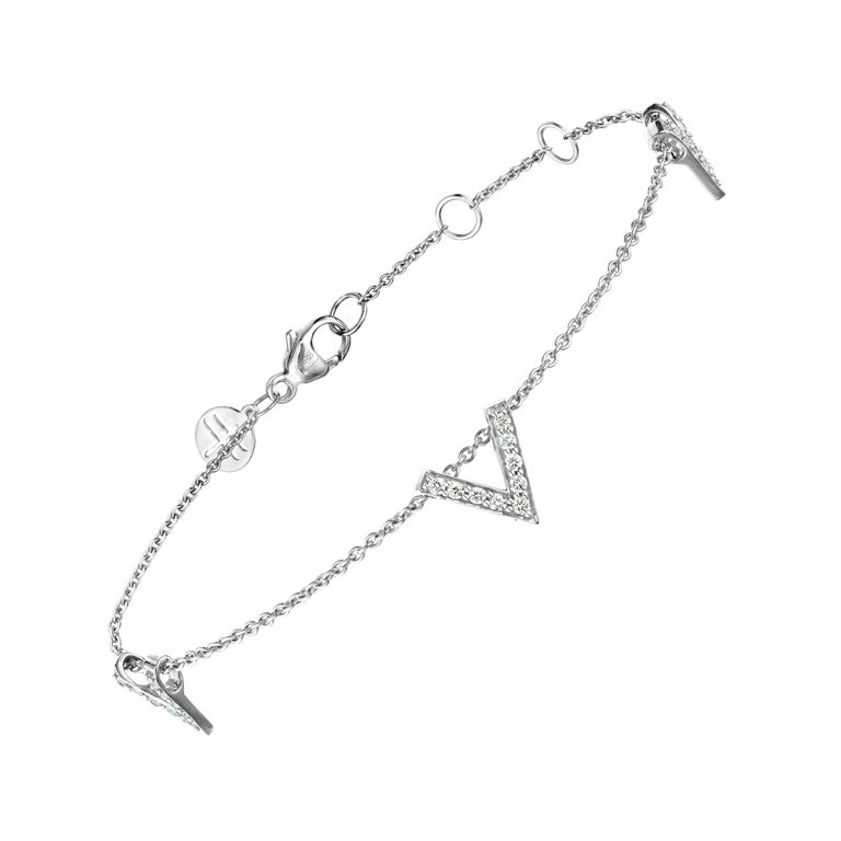 18 Karat Bestow White Gold Bracelet Bangle With Vs Gh Diamonds For Sale