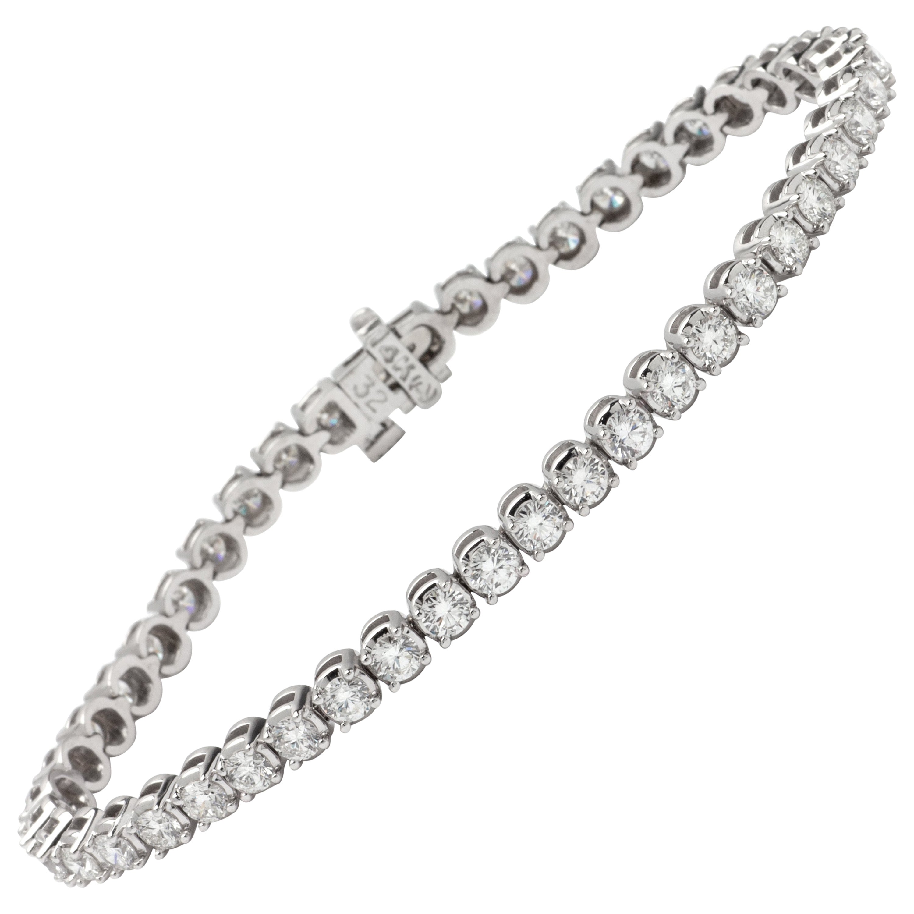 Classic Pave Diamond Tennis Bracelet 7 Carat Total Weight 14k Gold