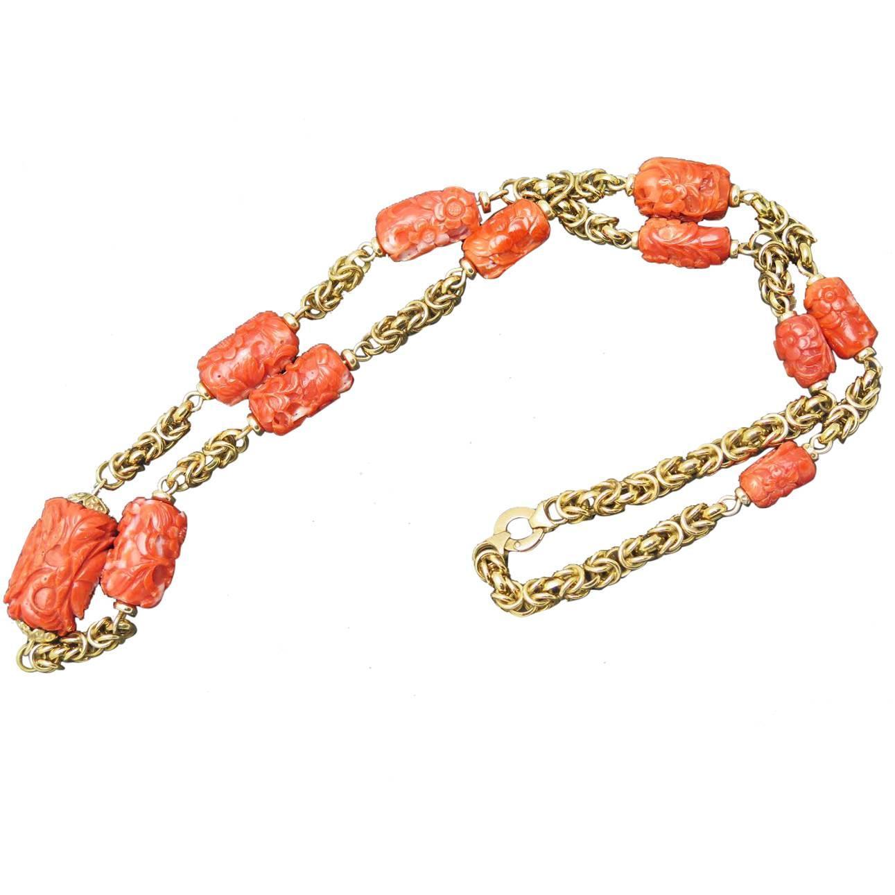 A Bold and Impressive Carved Coral Gold Chain Necklace For Sale at 1stdibs