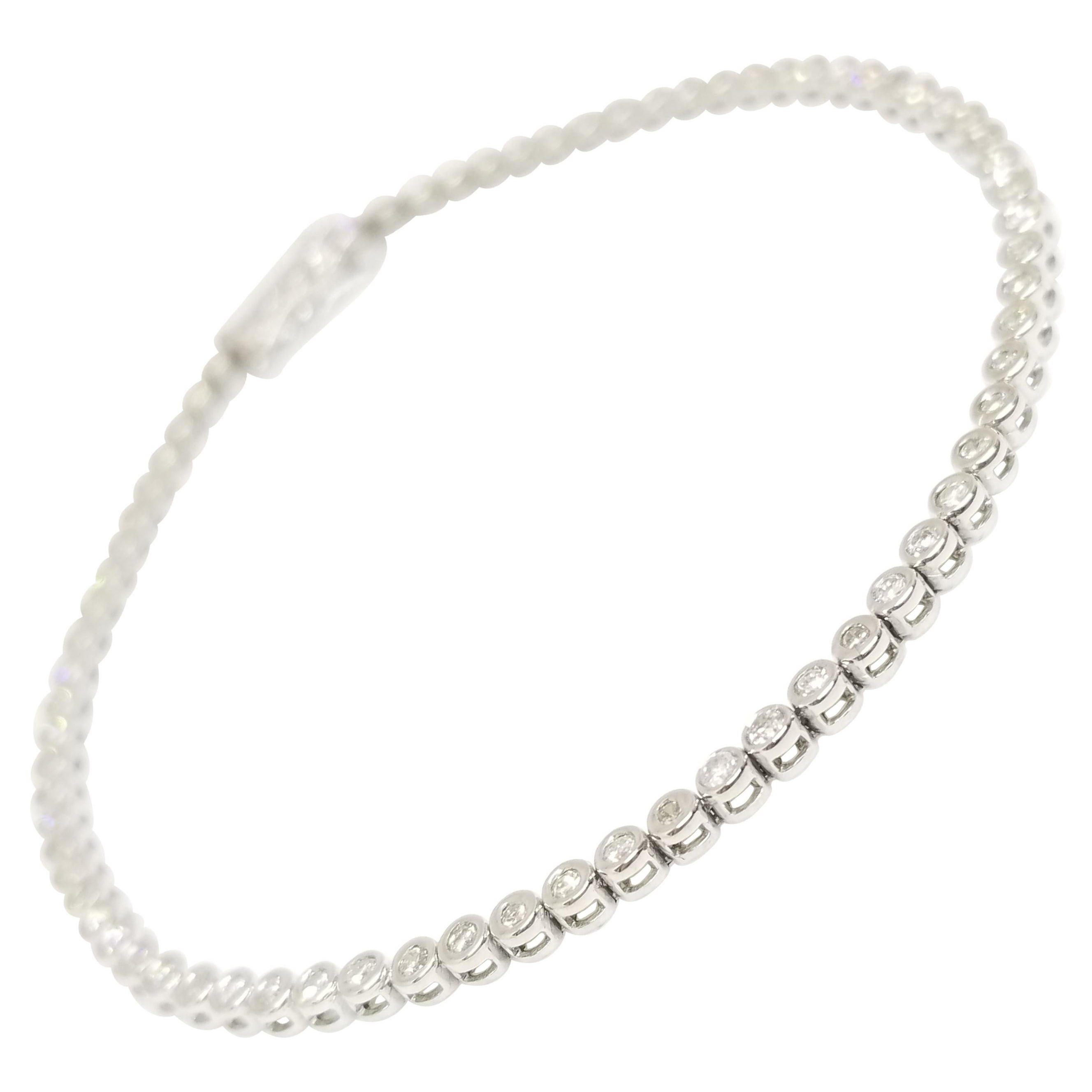 2.80 Carat Round Brilliant Cut Diamond Tennis Bracelet 14 Karat White Gold For Sale at 1stDibs