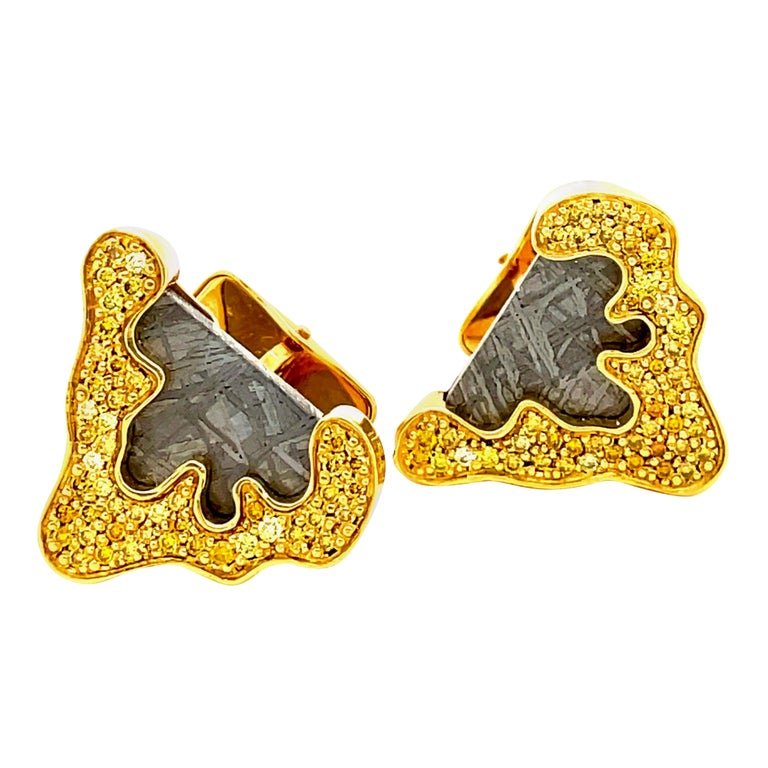 Gibeon Meteorite and Gold Cufflinks with Yellow Diamonds For Sale at ...