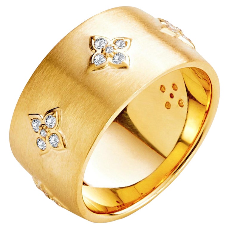 Syna Yellow Gold Jardin Flower Band with Diamonds For Sale at 1stDibs