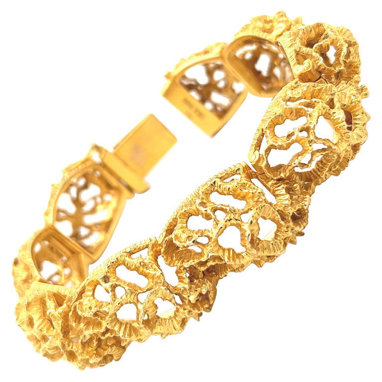 Vintage Victorian Style 14k Yellow Gold Bangle Bracelet For Sale at 1stDibs