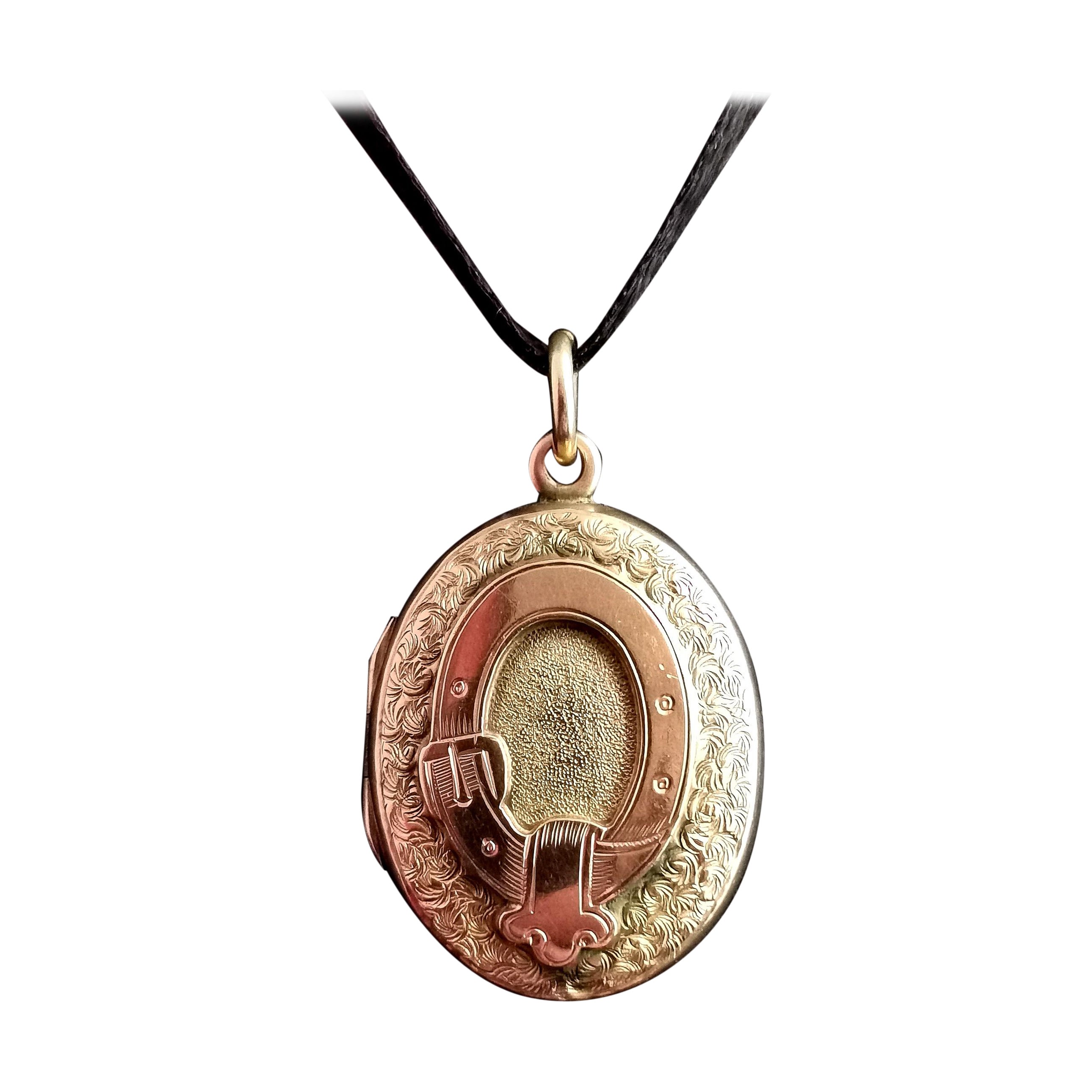 Antique Victorian Engraved Solid 15 Carat Gold Locket, circa 1900 For ...