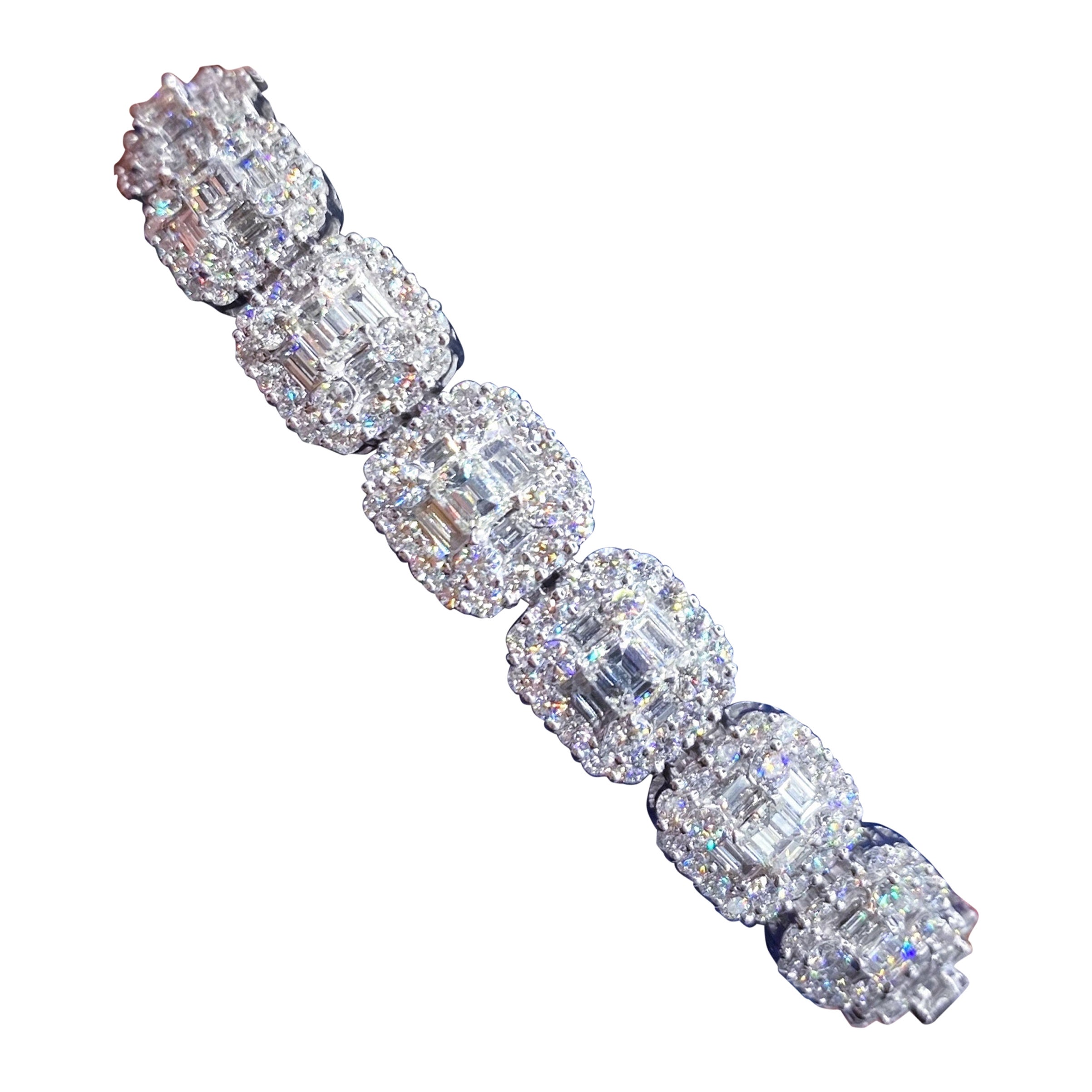 Vintage Ruser 18k Gold Diamond Bracelet For Sale at 1stDibs