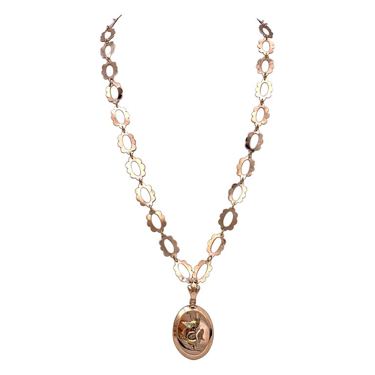 Antique Rose Gold Chain with Two Colour Gold Pendant For Sale at 1stDibs