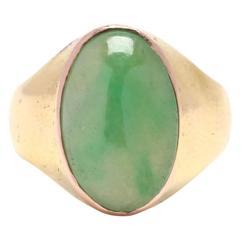 14 Karat Yellow Gold Oval Jade Signet Ring at 1stDibs