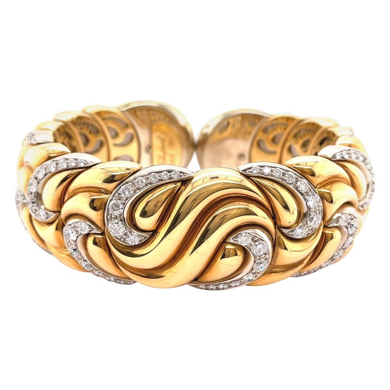 Vintage Chopard Diamond Bangle 18 Carat Gold Bracelet For Sale at 1stDibs