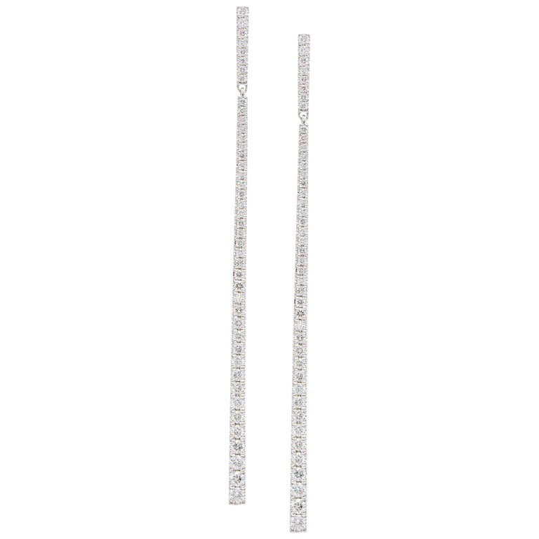 Diamond Graduated Line Earrings For Sale at 1stDibs