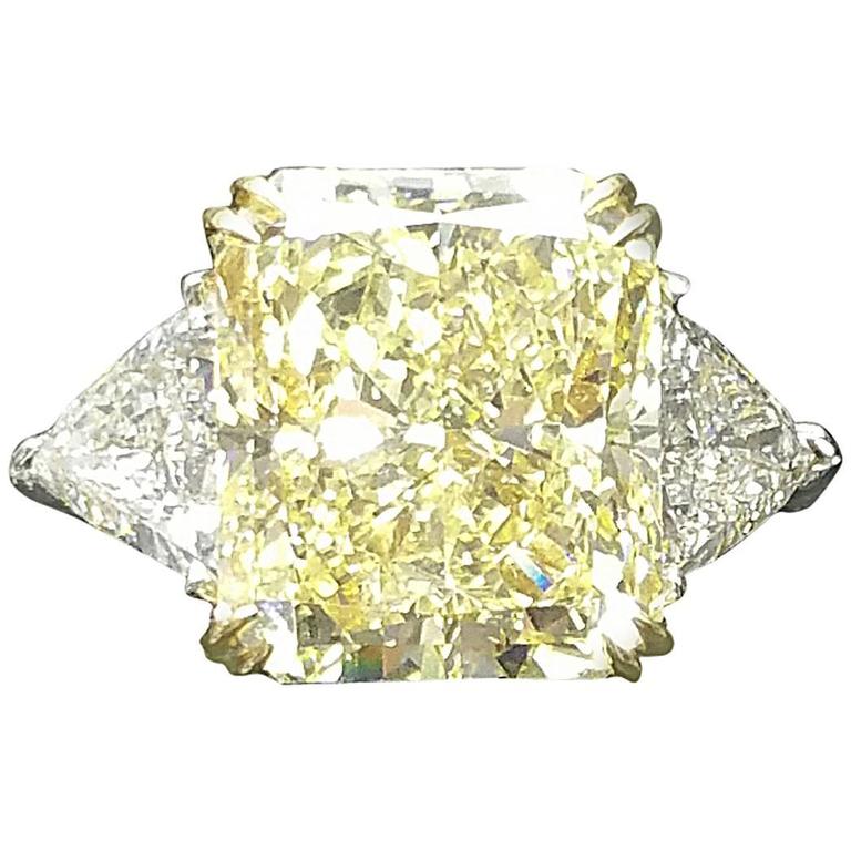GIA Fancy Yellow Canary Color 13.02 Carat Diamond 3 Stone Ring For Sale ...