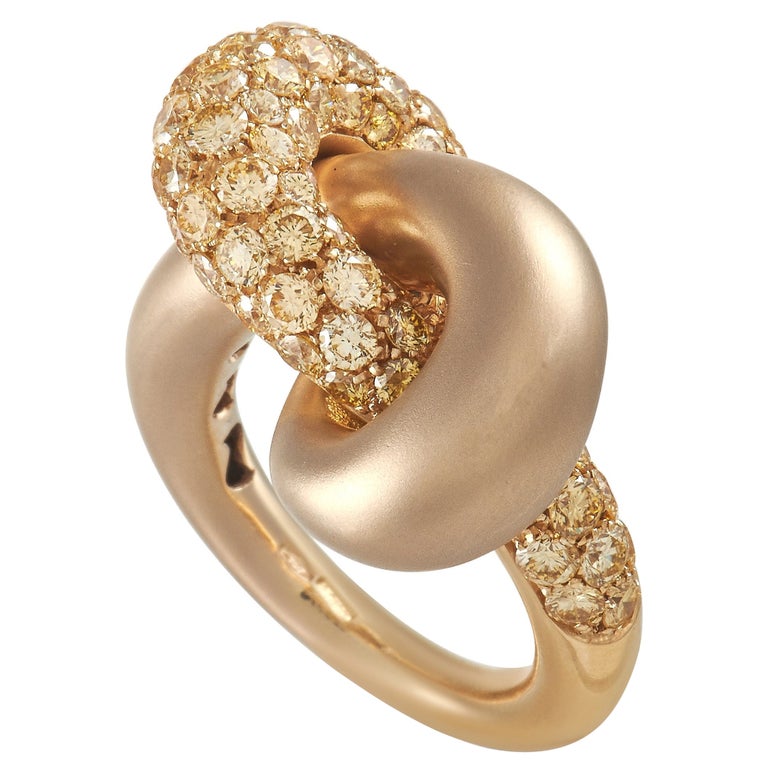 Luca Carati 18K Yellow Gold 2.90 Ct Yellow Diamond Ring at 1stDibs
