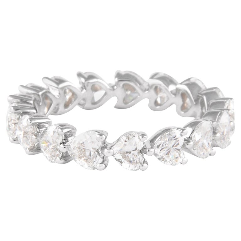 Alexander 2.50ct Heart Diamond D/E VVS Eternity Band 18k White Gold For Sale at 1stDibs