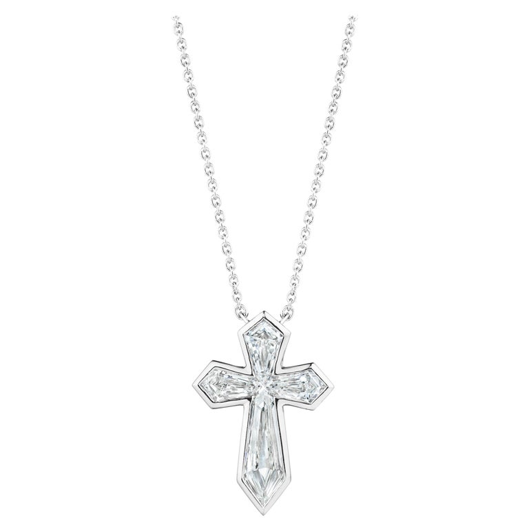 Unique 1.62 Carat Diamond Kite Cross in Platinum Bezel For Sale at 1stDibs