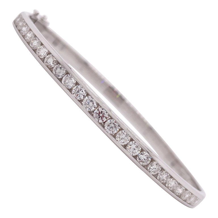Channel Set Diamond White Gold Bangle Bracelet For Sale at 1stDibs