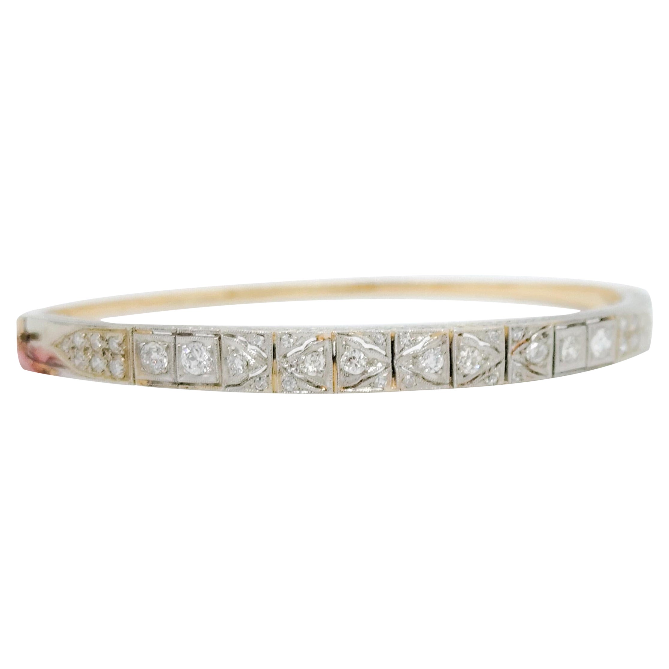 Kria 18 Karat Two-Tone Gold Italian Mesh Bangle Bracelets For Sale at ...