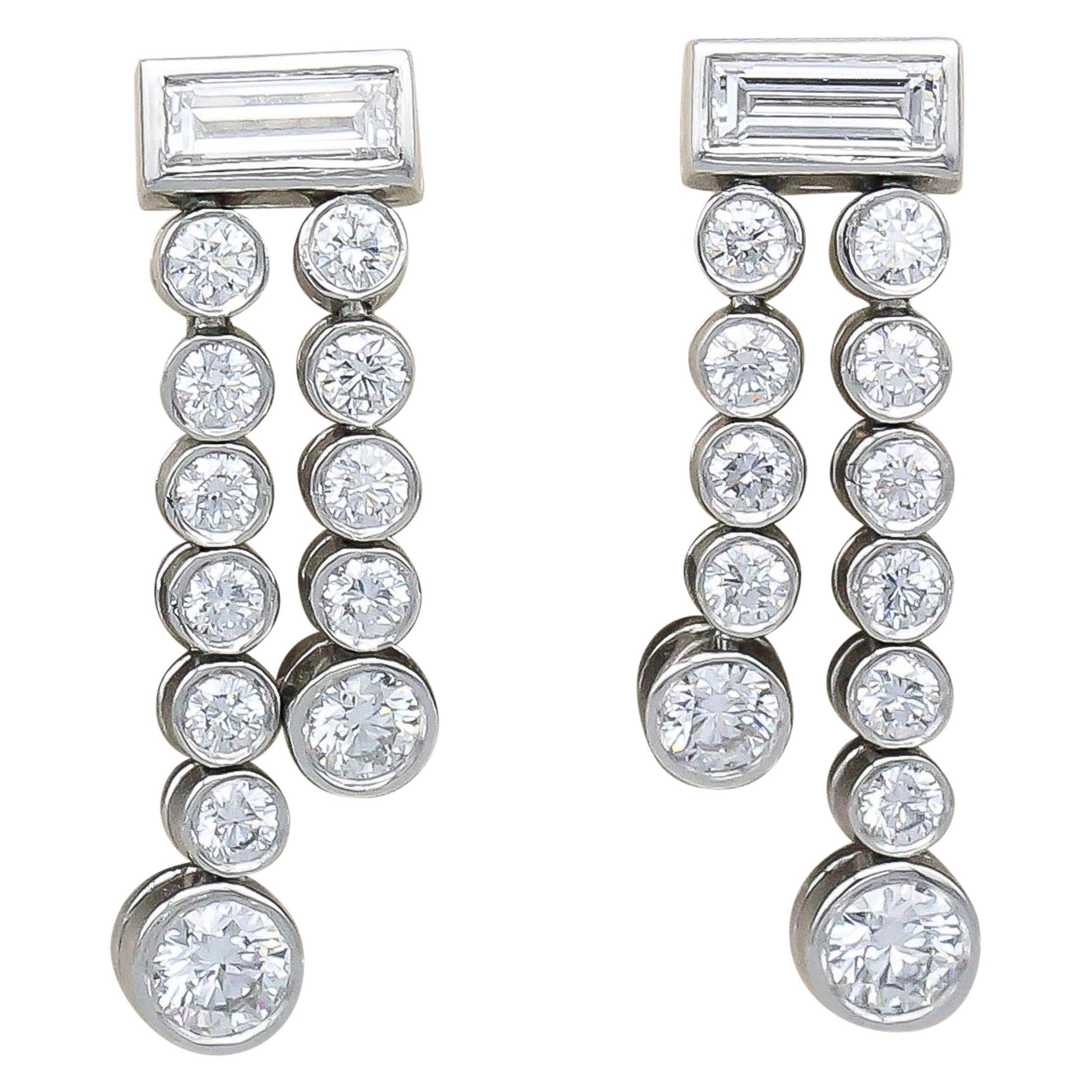 Tiffany and Co. Pearl and Diamond Earrings For Sale at 1stDibs
