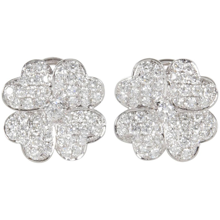 Diamond Gold Flower Earrings For Sale (Free Shipping) at 1stDibs