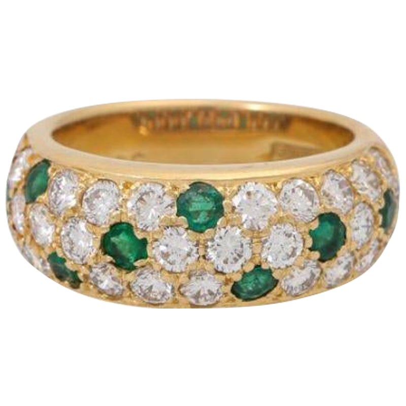 Wempe Ring with 4 Sapphires For Sale at 1stDibs