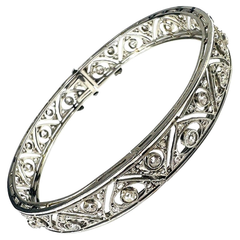 Art Deco Platinum with Round Diamond Bangle Bracelet For Sale at 1stDibs