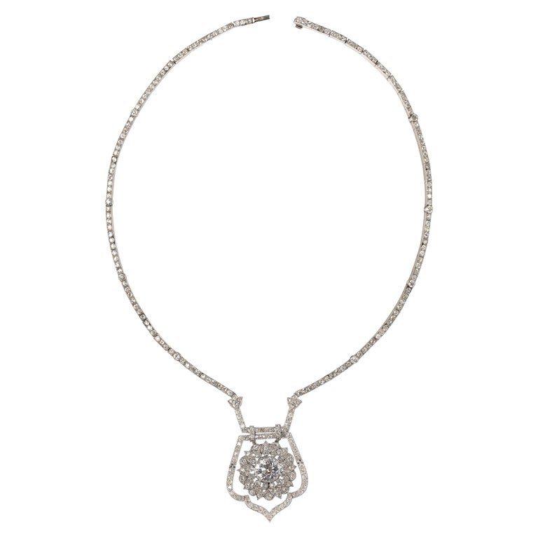 Art Deco Diamond and Platinum Necklace, 18.75 Carats For Sale at 1stDibs