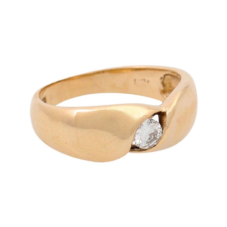 Solitaire Ring with Brilliant For Sale at 1stDibs