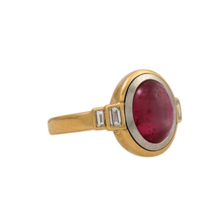 Ring with an Oval Cabochon of Spinel Flanked by 4 Diamonds For Sale at ...