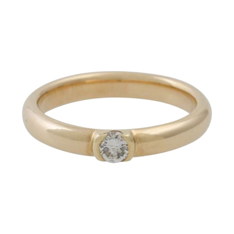 Classic Ring with 8 Brilliants For Sale at 1stDibs