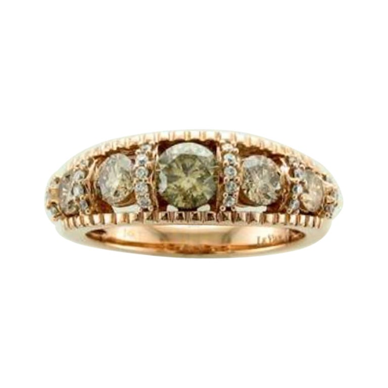 Grand Sample Sale Ring featuring Chocolate Diamonds For Sale at 1stDibs