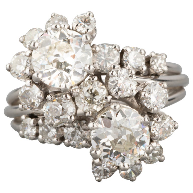 3.30 Carats Diamonds French Vintage Ring For Sale at 1stDibs