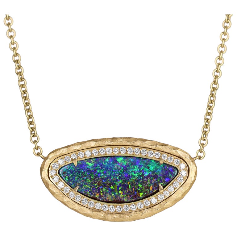 Pamela Froman Collier goutte en or avec opale arc-en-ciel et diamants ...