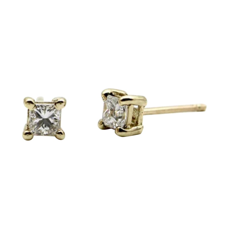 Kwiat Princess Cut Diamond Stud Earrings from the Silhouette Collection ...
