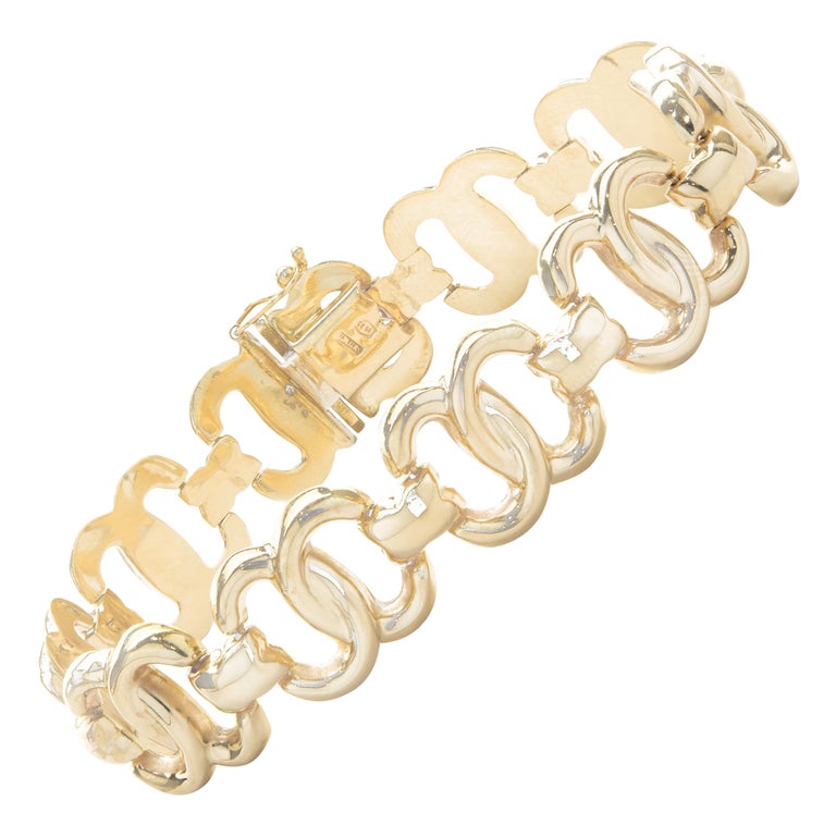 14 Karat Yellow Gold Double Loop Integrated Bracelet For Sale at 1stDibs
