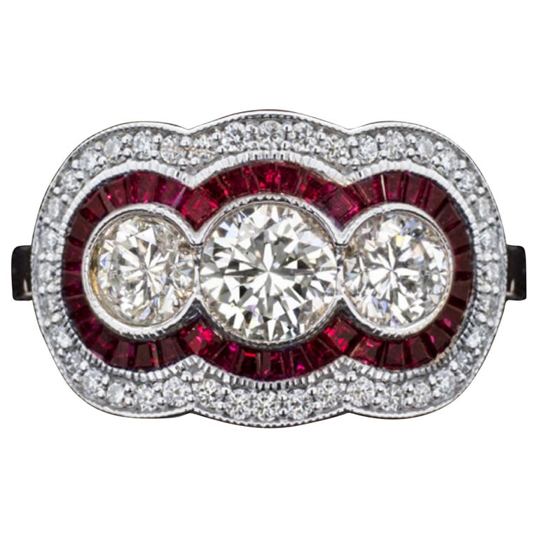 Art Deco Trilogy Diamant-Ring mit natürlichen Rubinen, 2 Karat im ...