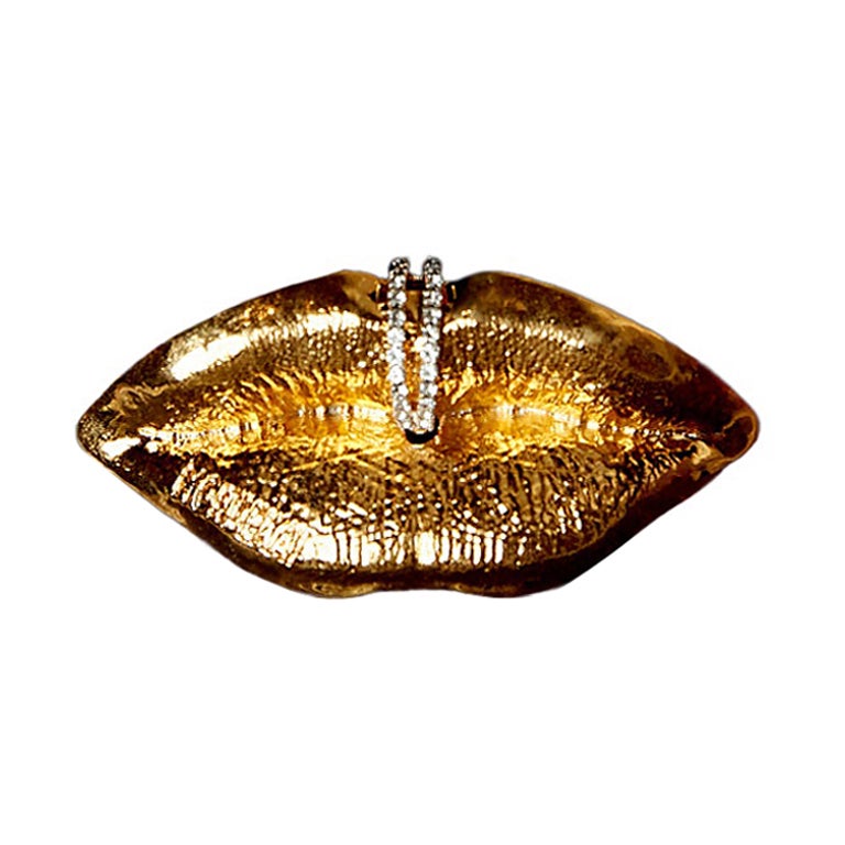 Lips Bejeweled Lapel Pin For Sale at 1stDibs