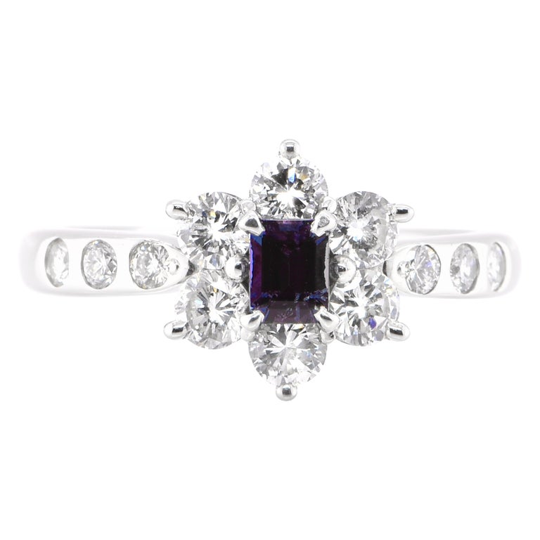 0.28 Carat Natural Color-Changing Alexandrite and Diamond Ring Set in ...