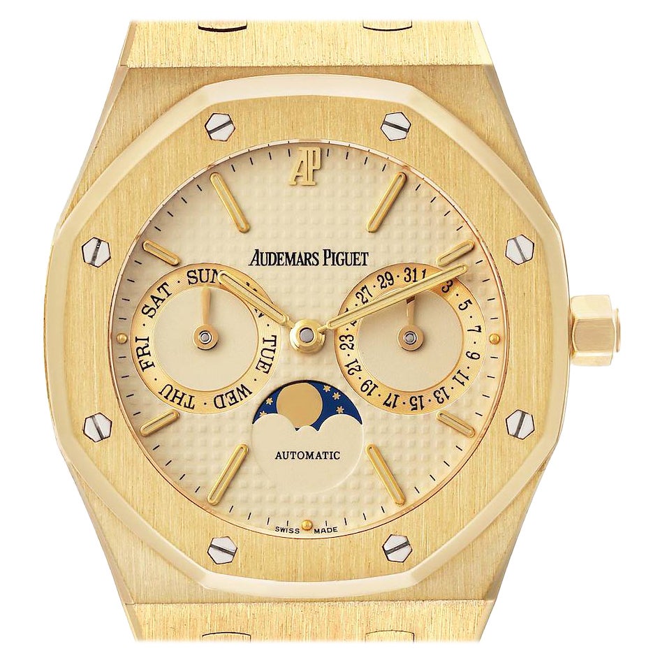 Audemars Piguet Royal Oak Day-Date Moon Phase Yellow Gold Champagne ...
